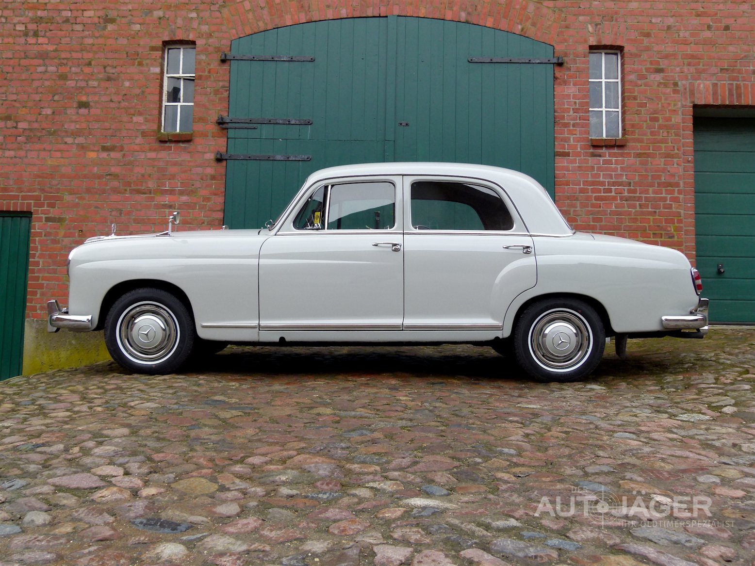 Fahrzeug / Der Autojäger